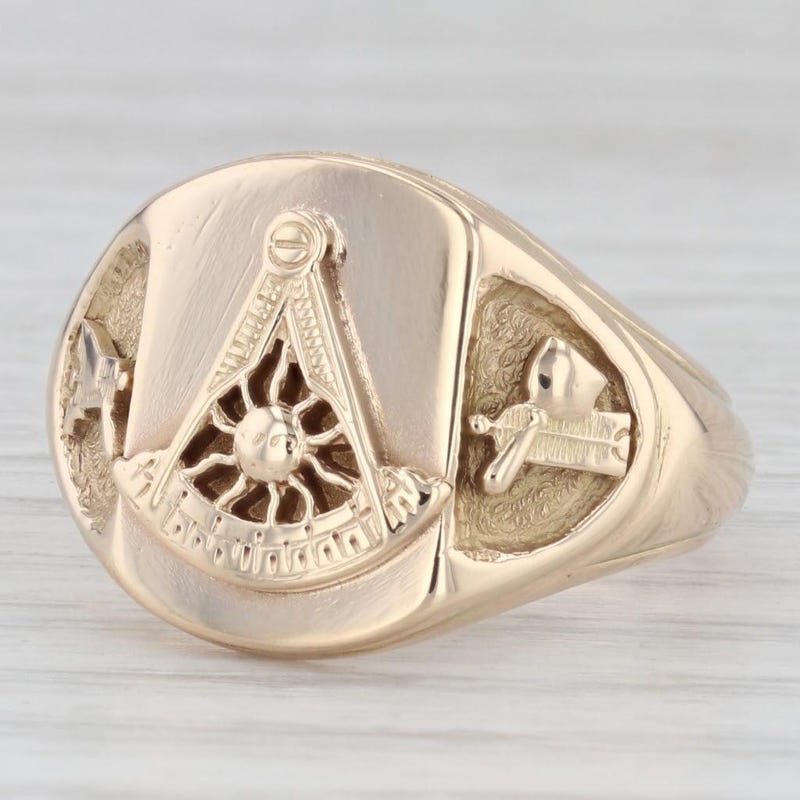 Ring Master - Etsy
