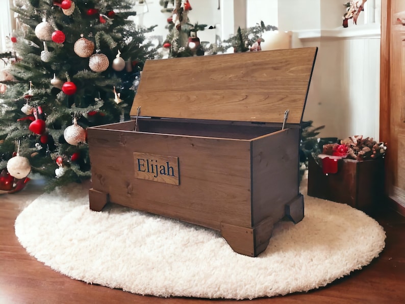 Free Shipping!!! Personalized Solid Wood Toy Chest, Handmade Toy Box ...