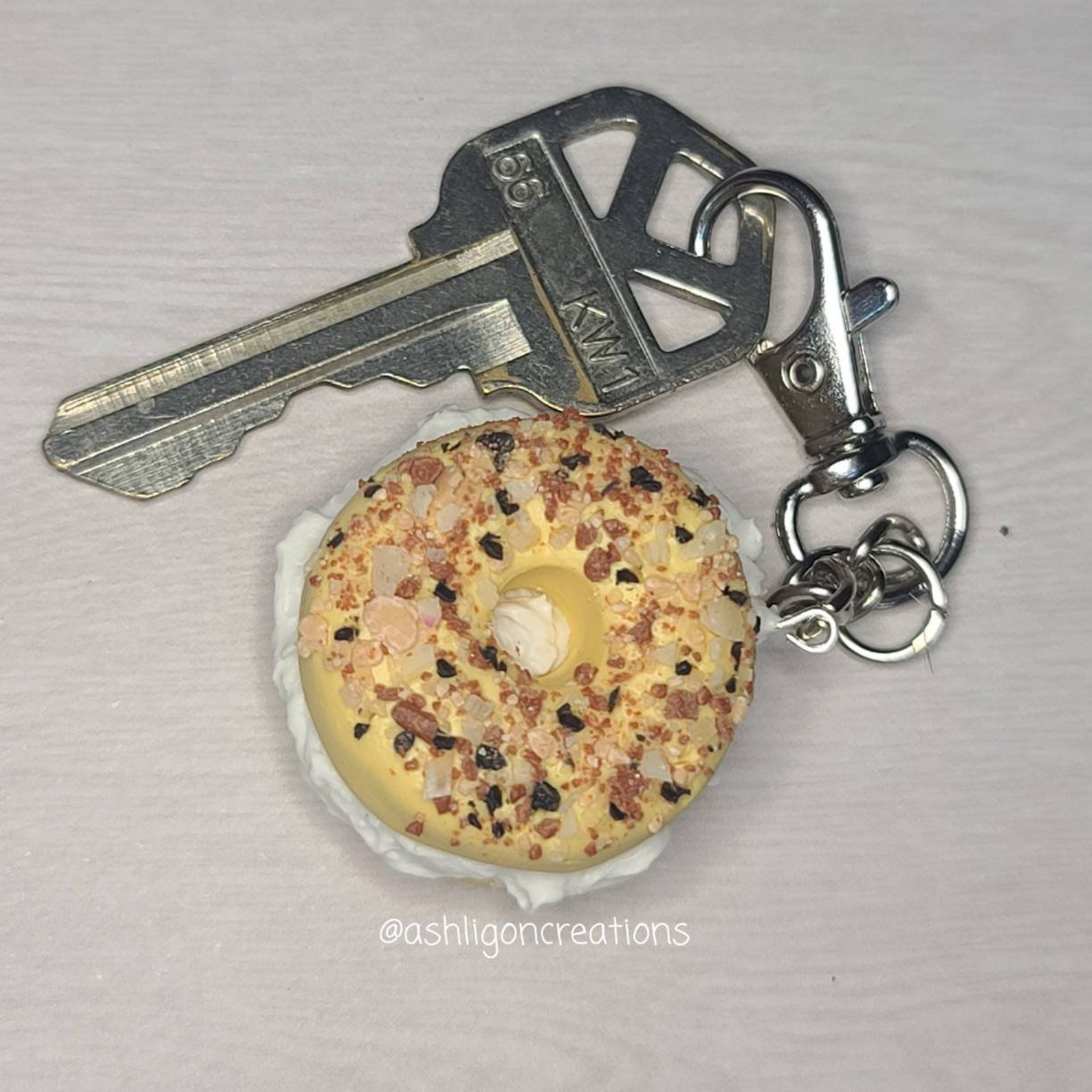 Everything Bagel Keychain - Etsy