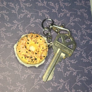Everything Bagel Keychain - Etsy