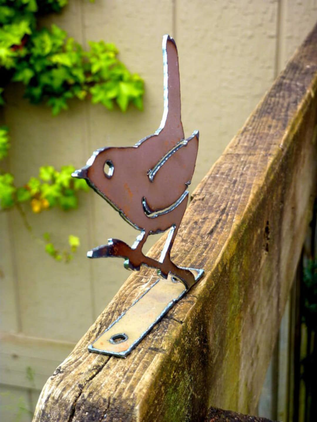 Cut Metal Rusty Wren on Branch Bird Garden Home Yard Lawn Tree Window ...