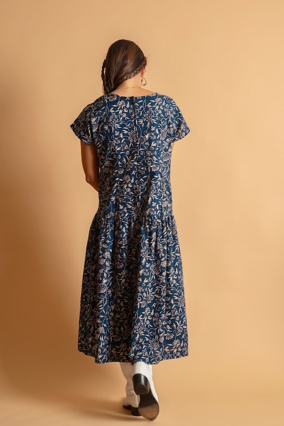 Vintage indigo blue muumuu with Japanese mon embroide… - Gem