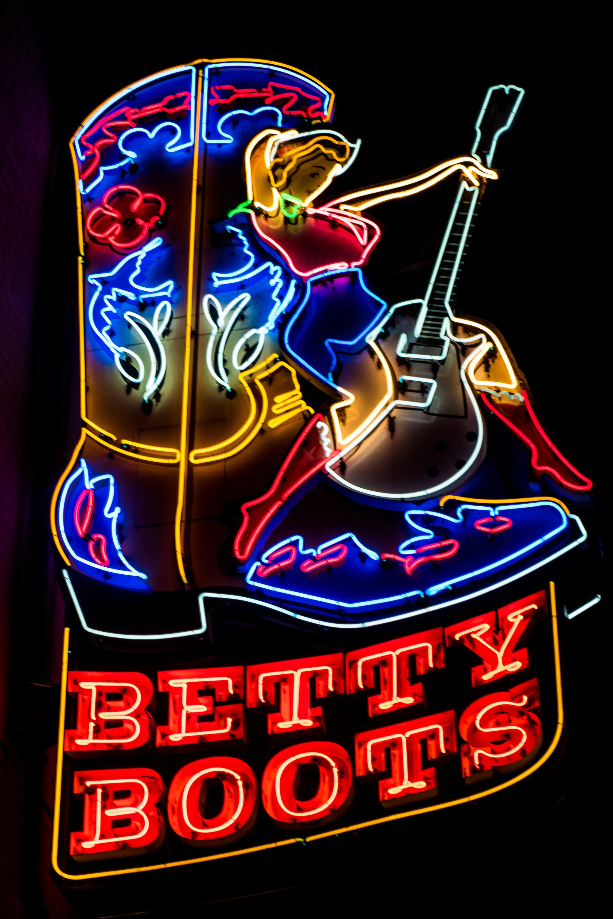 Honky Tonk Sign Betty Boots Nashville City Photography Metal Print Wall ...