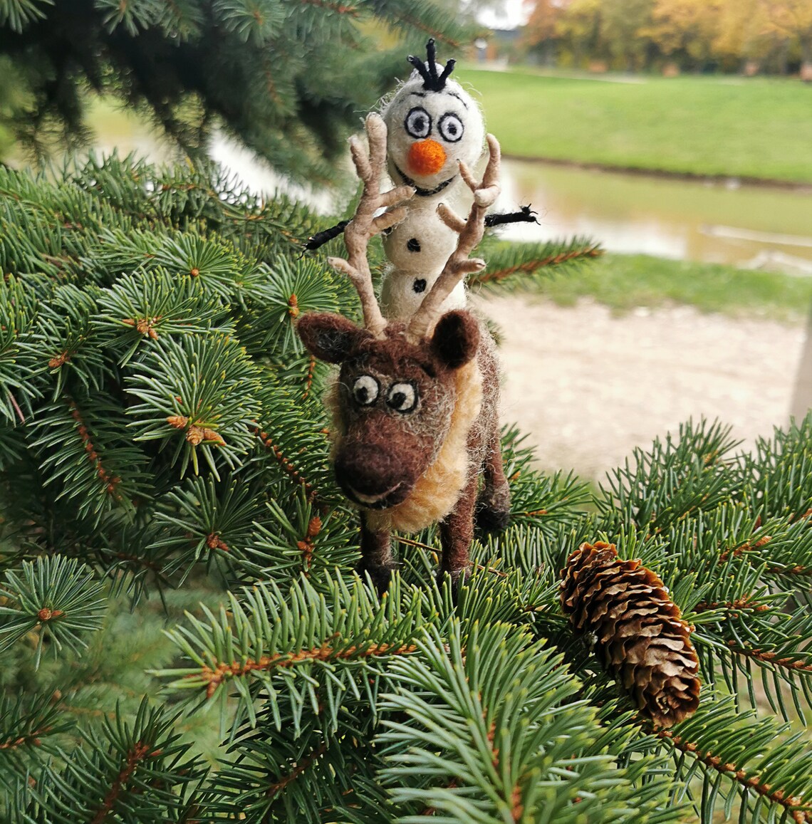 Olaf and Sven Toy Frozen Disney Moves, Christmas Tree Decoration ...