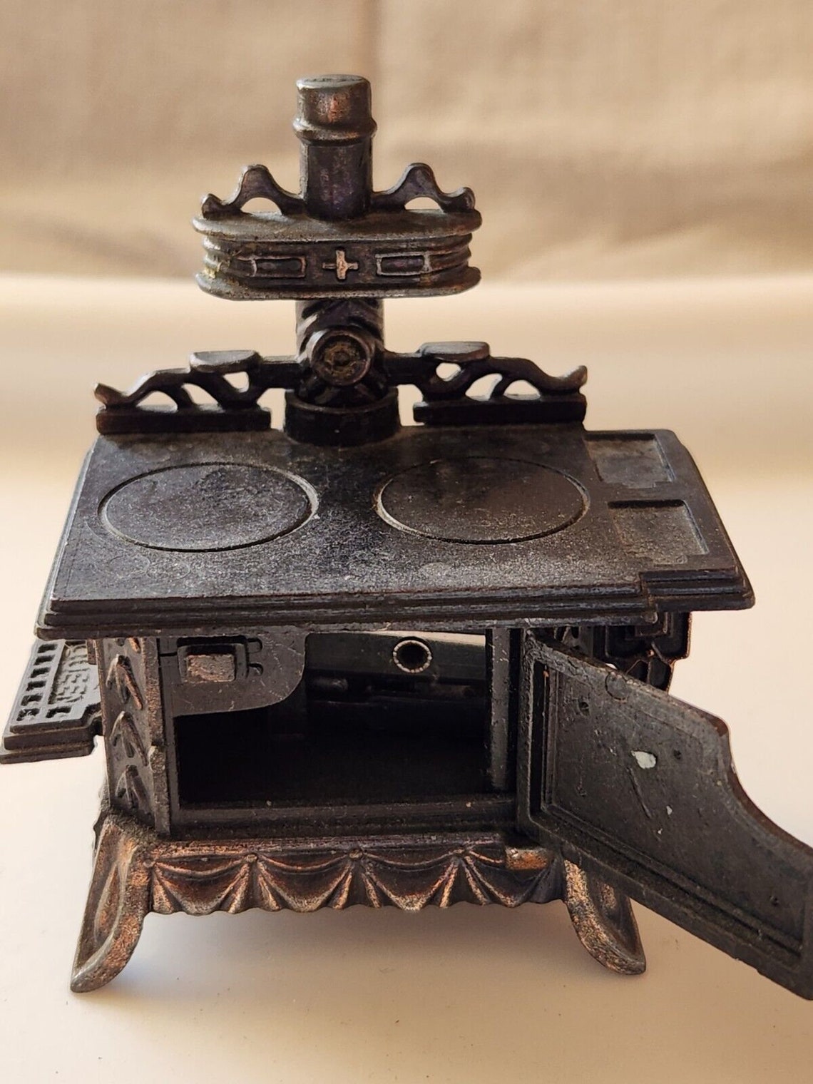 Diecast Dollhouse Miniature Stove Globe Record Player - Etsy