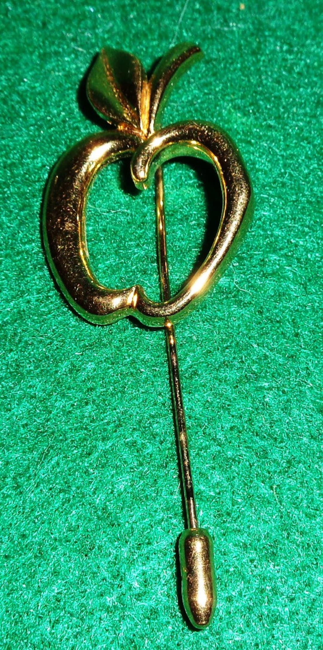 Gold Apple Lepel Pin or Tie Tack. - Etsy UK