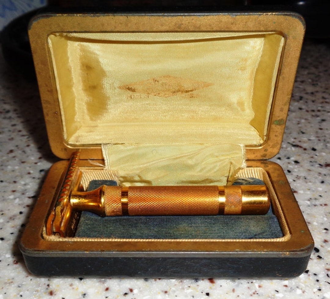Estate Sale Find. New Bostonian Gillette Gold Razor Kit. 1920s to 1930s ...