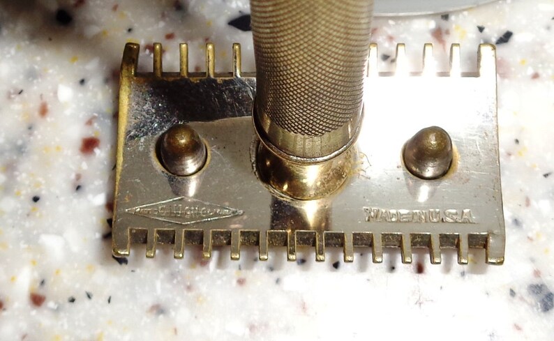 Gillette Double Edge Razor Old Type With Hazel Atlas Vintage - Etsy