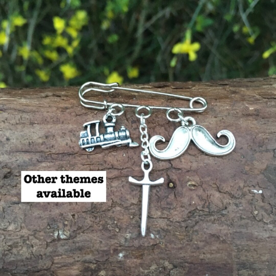 Murder Mystery 38 Mm Kilt Pin With the Theme of Your Choice - Etsy