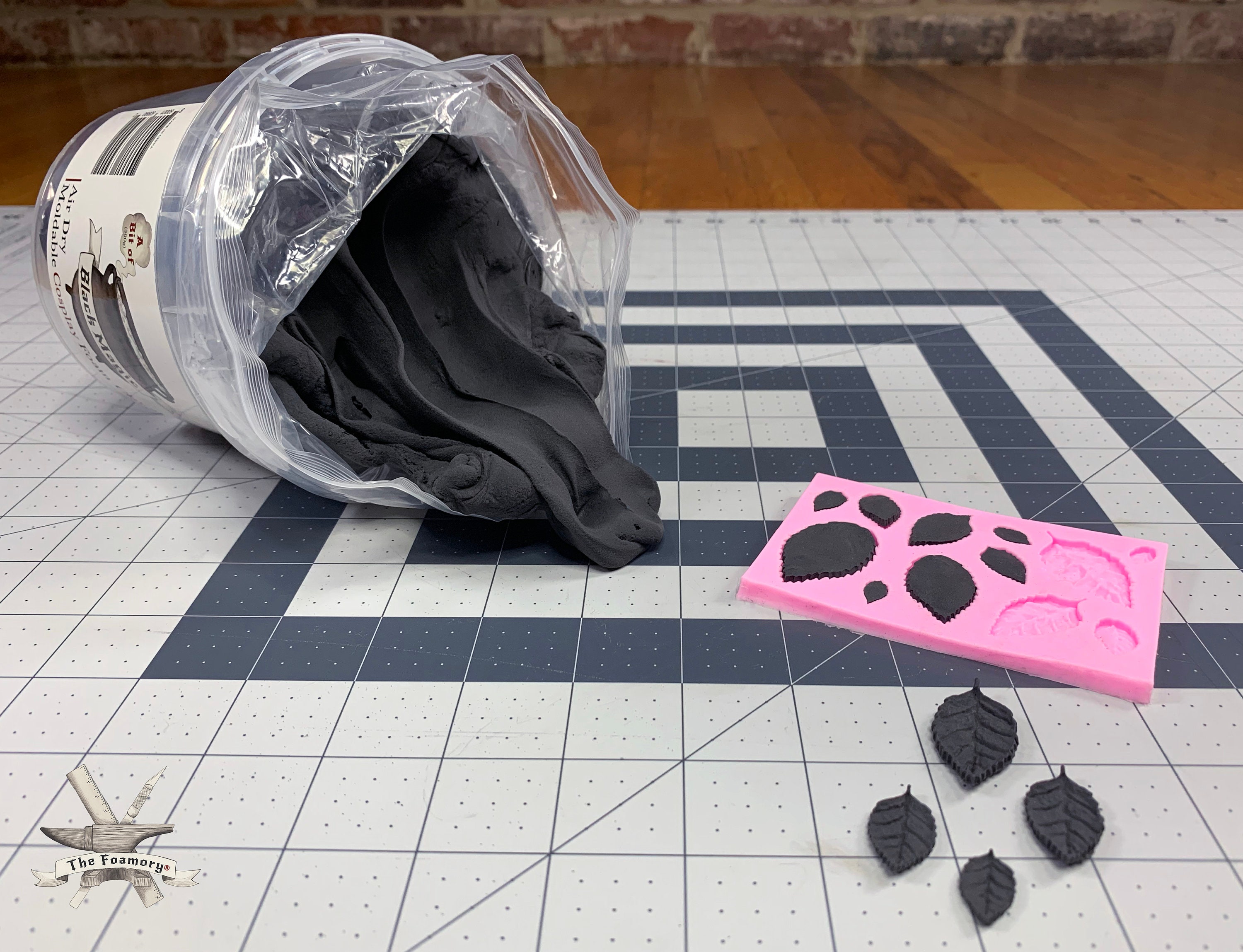 Cosplay Moldable Foam Clay 300g and 900g Pots Black & White - Etsy