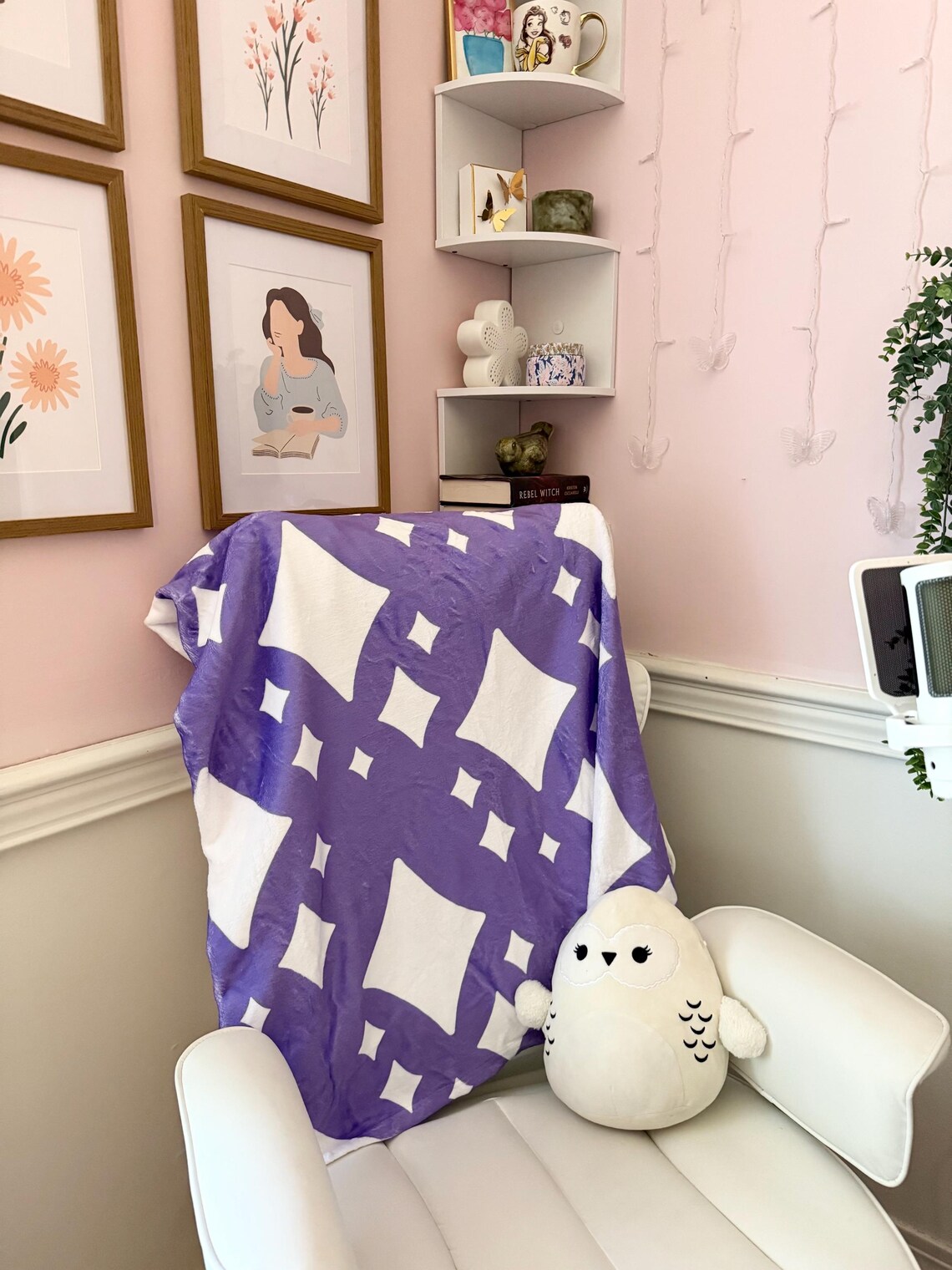 Dream Light Inspired Elegant Velveteen Plush Blanket for Cozy Living ...