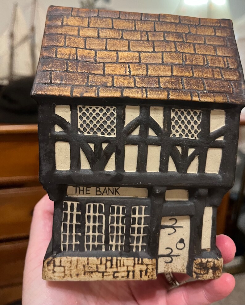 English Tudor Mini Building, Half Timbered Building Architecture, Model ...