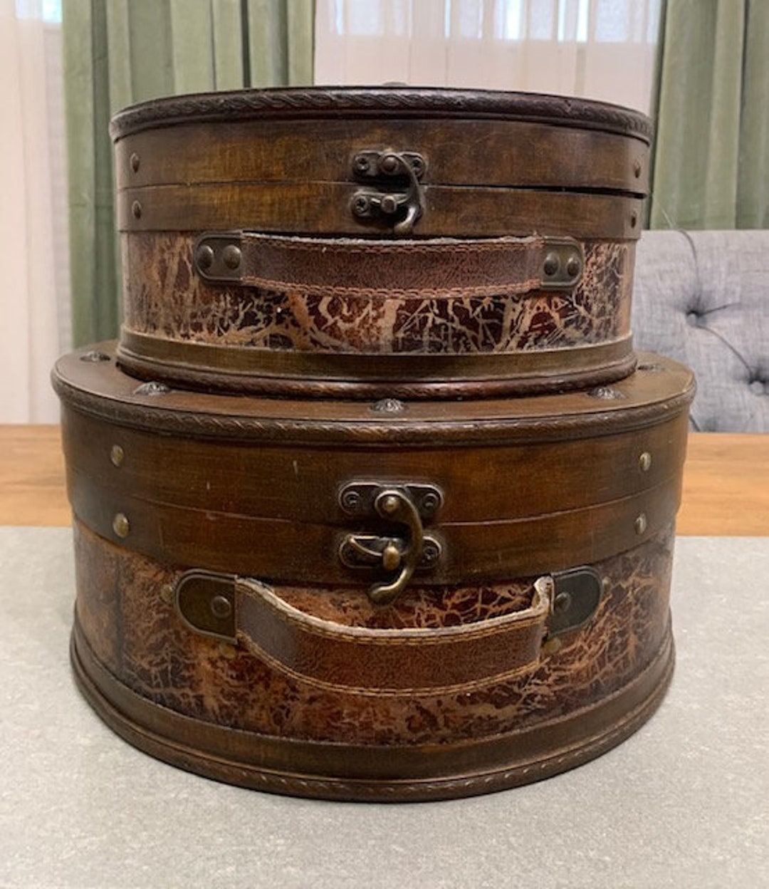 Replica 18th-century Carry Box, Half Moon Hat Box Brown Stackable ...