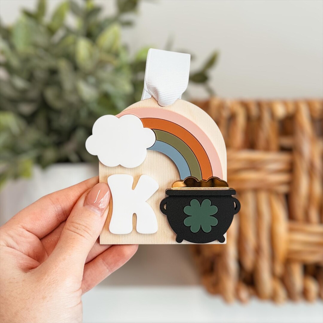 St. Patrick's Day Basket Tag, Shamrock Tag, Rainbow Tag, Personalized ...