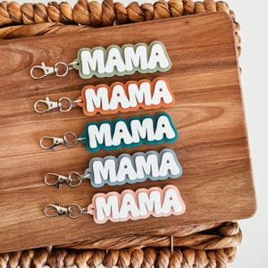 Mama Keychain, 3D Acrylic Mama Keychain, Keychain for Mom, Mother's Day ...