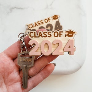 Class of 2024 Keychain, Graduation Keychain, 3D Grad Keychain ...