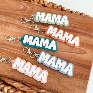 Mama Keychain, 3D Acrylic Mama Keychain, Keychain for Mom, Mother's Day ...