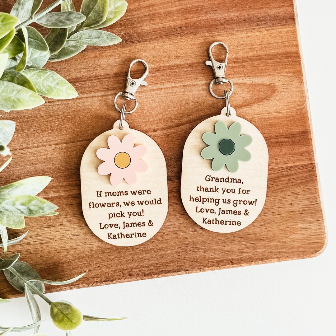 Custom Mom Keychain, Custom Grandma Keychain, Mother's Day Keychain ...