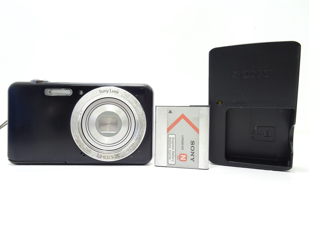 SONY Cyber-shot DSC-W710 16.1MP Digital Camera - Black With Battery ...