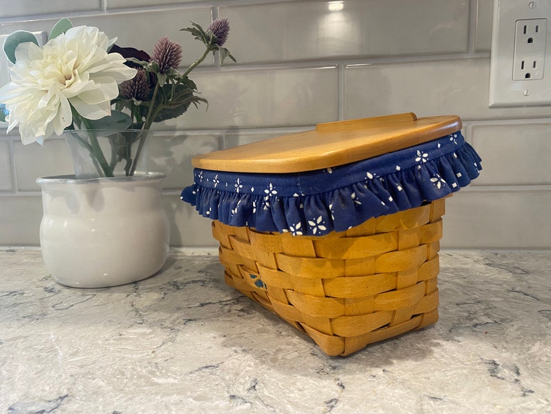 Basket Kitchen Easter Collectible Wicker Bread Box Longaberger Blue ...