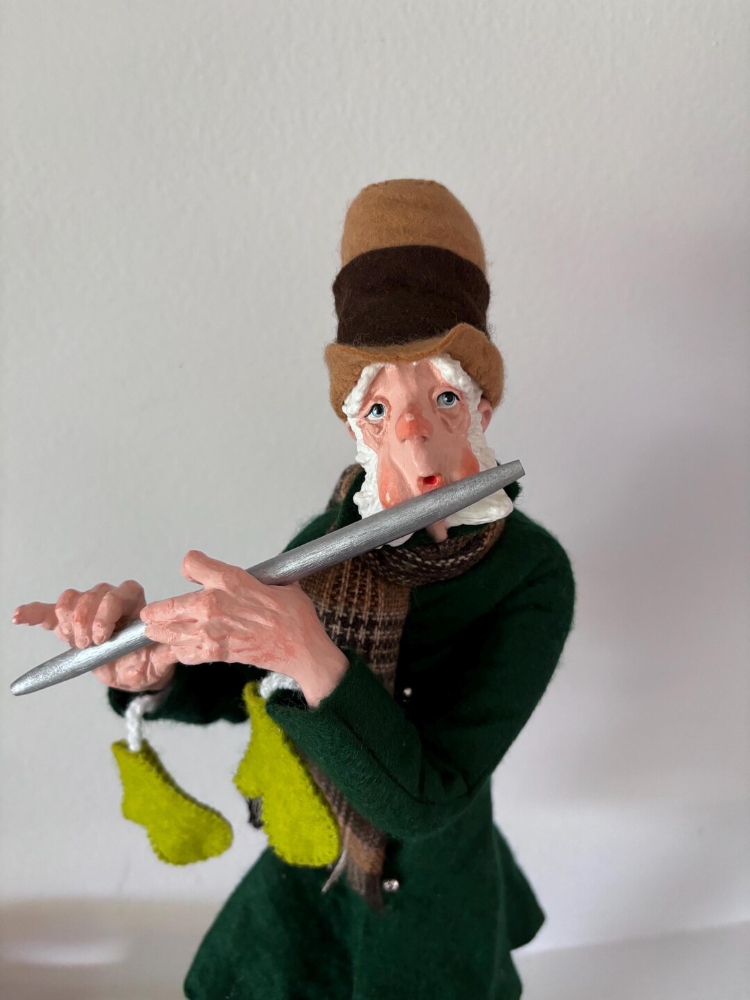 Simpich Christmas Carolers Man With Flute Byers Dolls Dickens Christmas ...