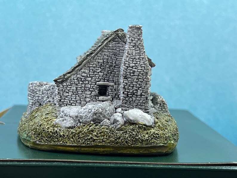 The Croft Cottage Miniature English House Decor Vintage Collectible ...