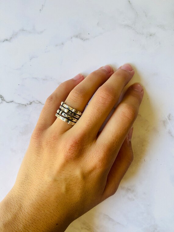 Hammered sterling silver ring - Gem