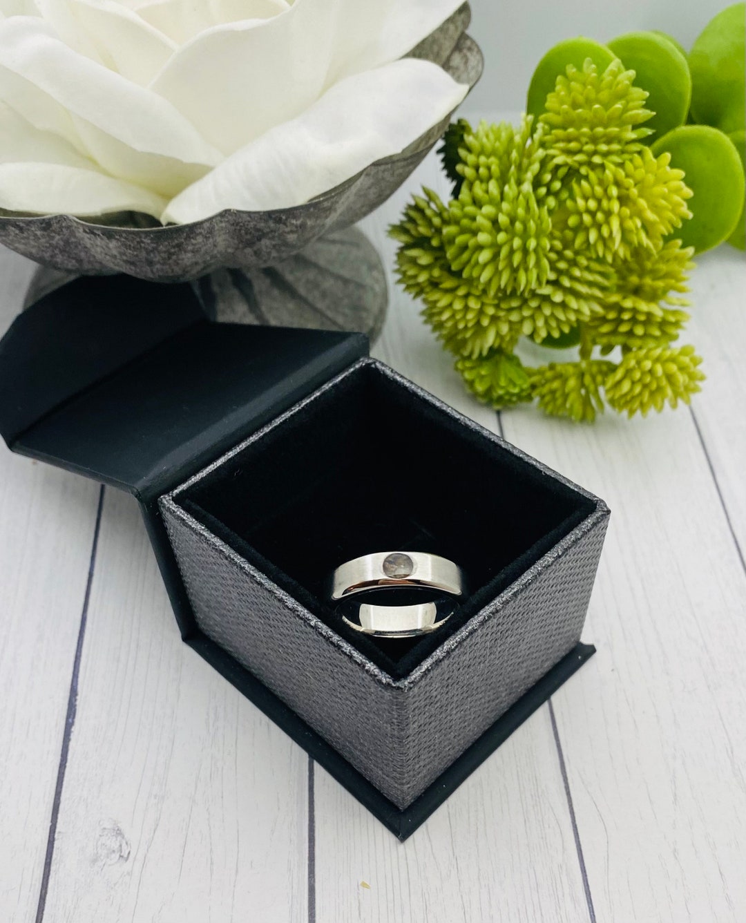 Men's Cremation Ring, Urn Ring for Ashes, Stainless Steel Unisex Band ...