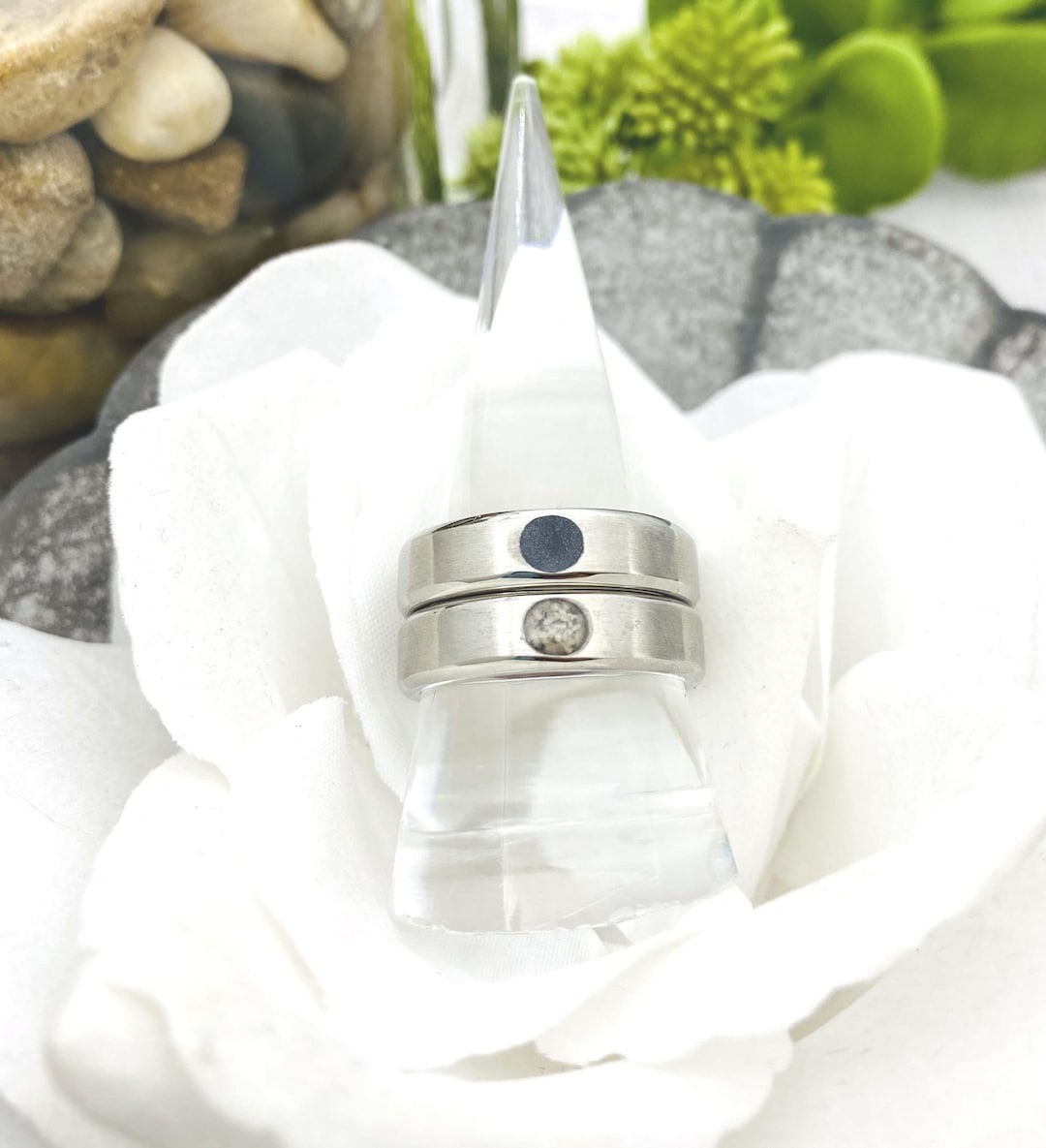 Men's Brushed Band Cremation Ring for Ashes, Memorial Jewelry for Him ...