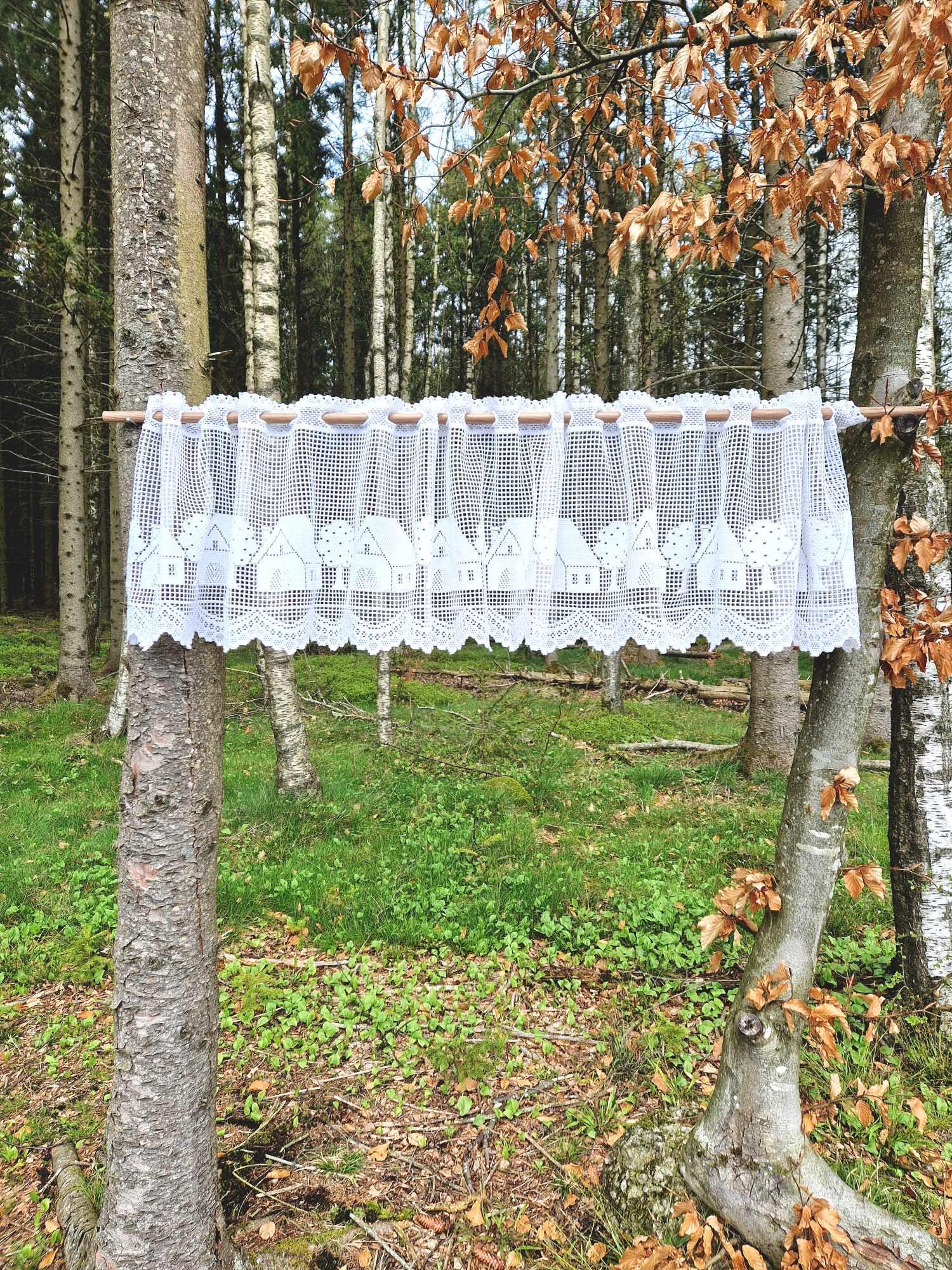 Vintage Crocheted Window Valance | Storybook Cottage Scene Lace Curtain ...