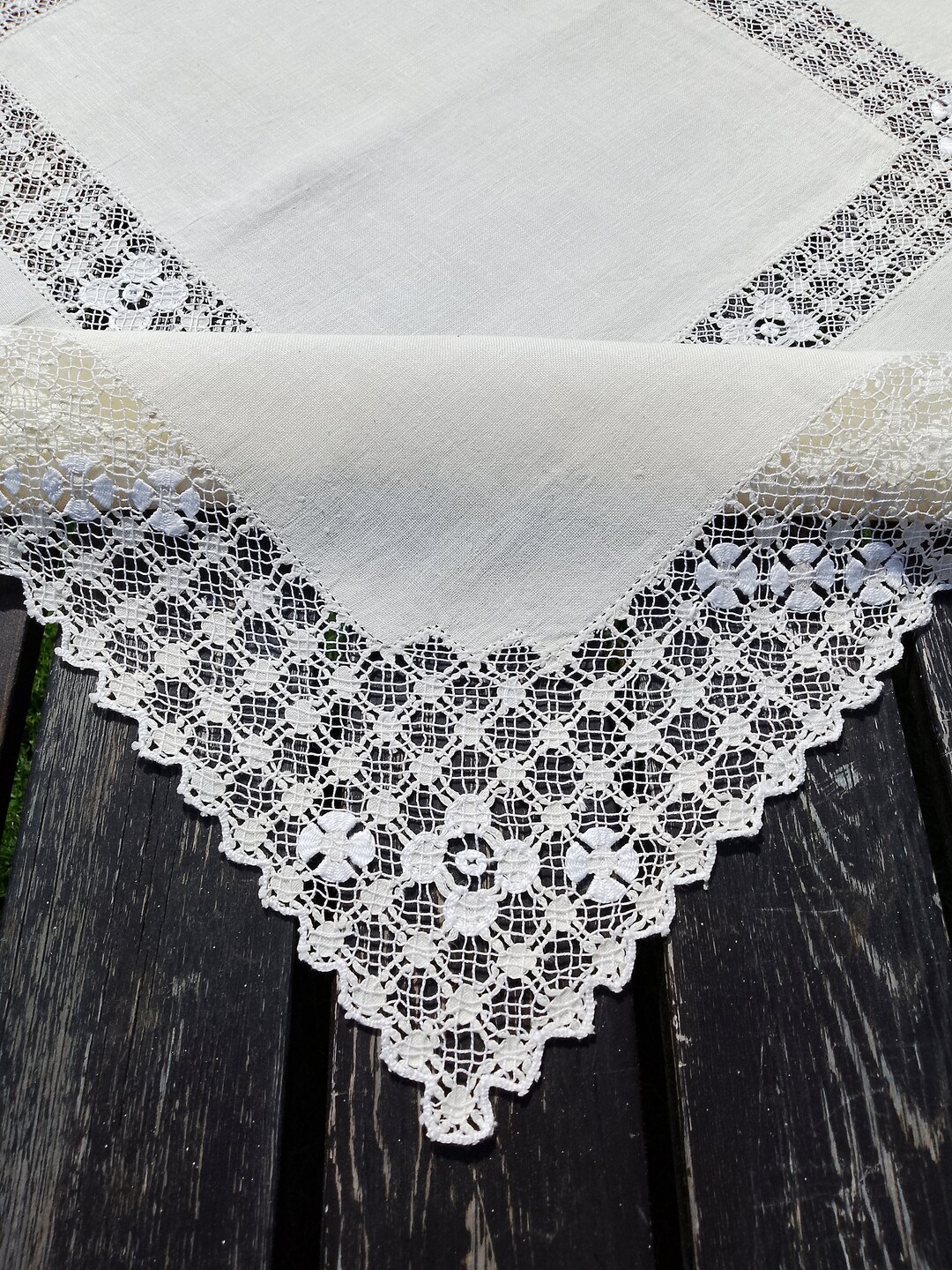 Vintage Lace Tablecloth | Spanish Lace | Needle Lace Linens | Square ...