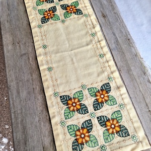 Retro Embroidered Table Runner Nordic Table Runner Cottagecore Table Runner Coffee Table Runner ...