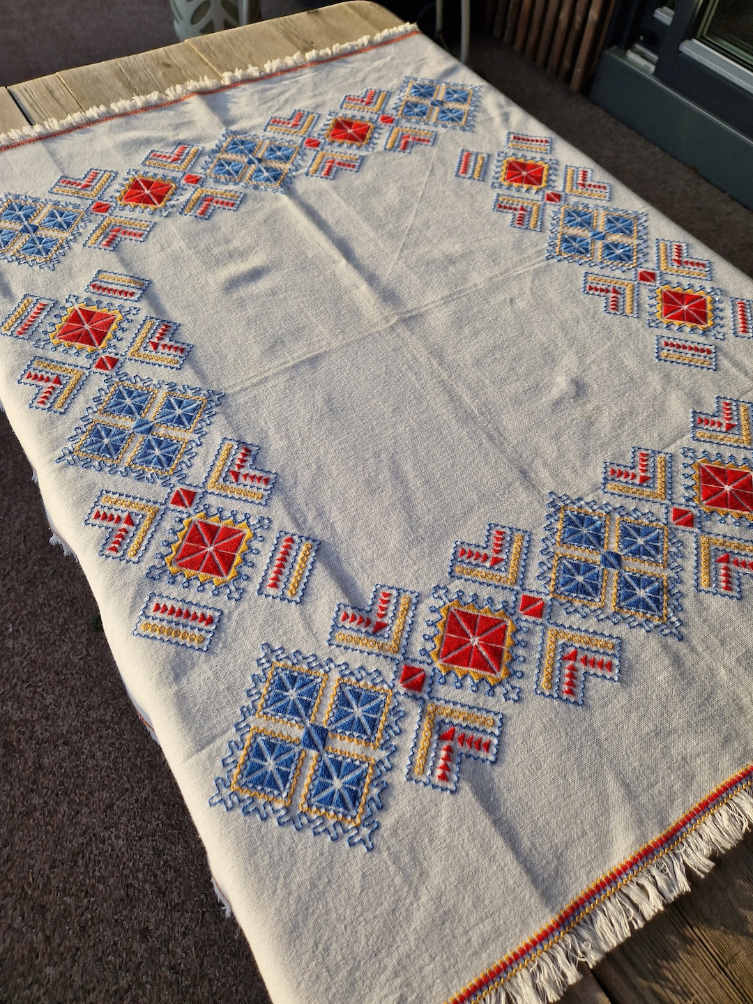 Vintage Embroidered Tablecloth Traditional Norwegian Hardanger Inspired ...