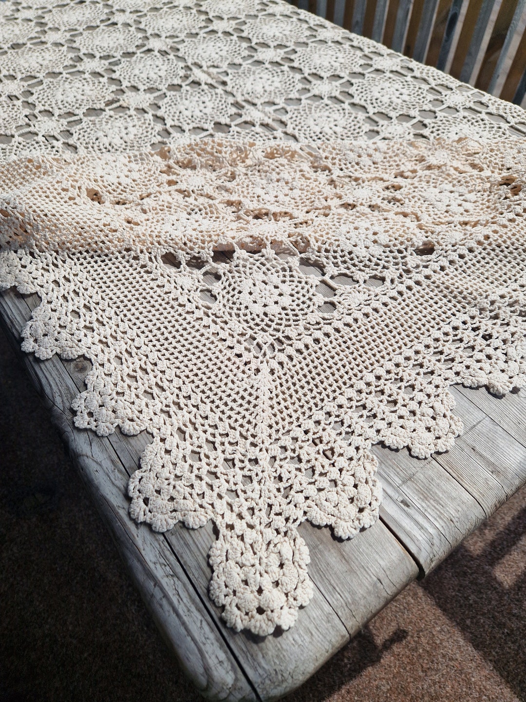 Vintage Crocheted Tablecloth Ecru Lace Table Cloth Crochet Lace Linens ...
