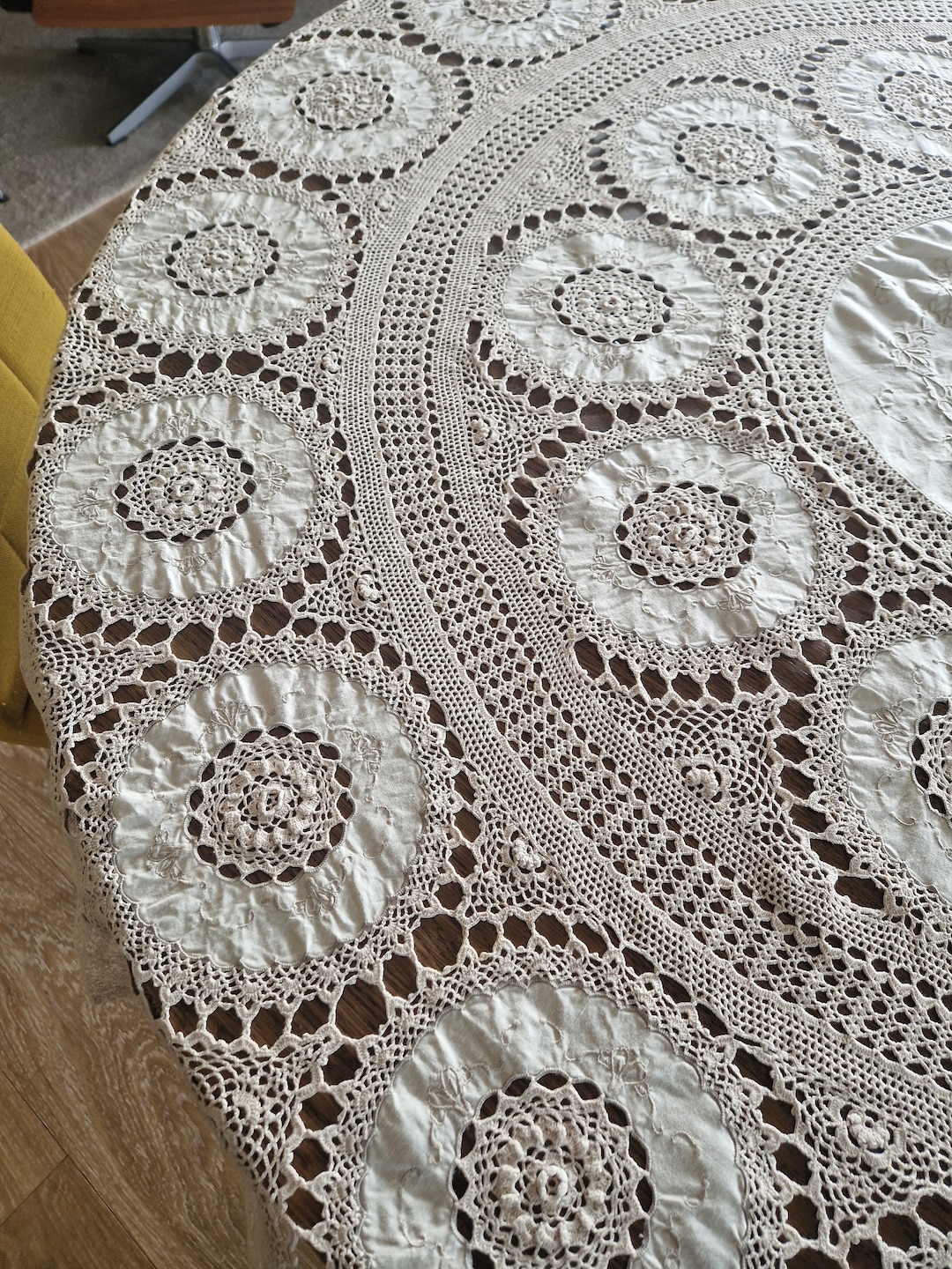 Vintage Crochet Tablecloth | Ecru Lace Table Cloth | Madeira Tablecloth ...
