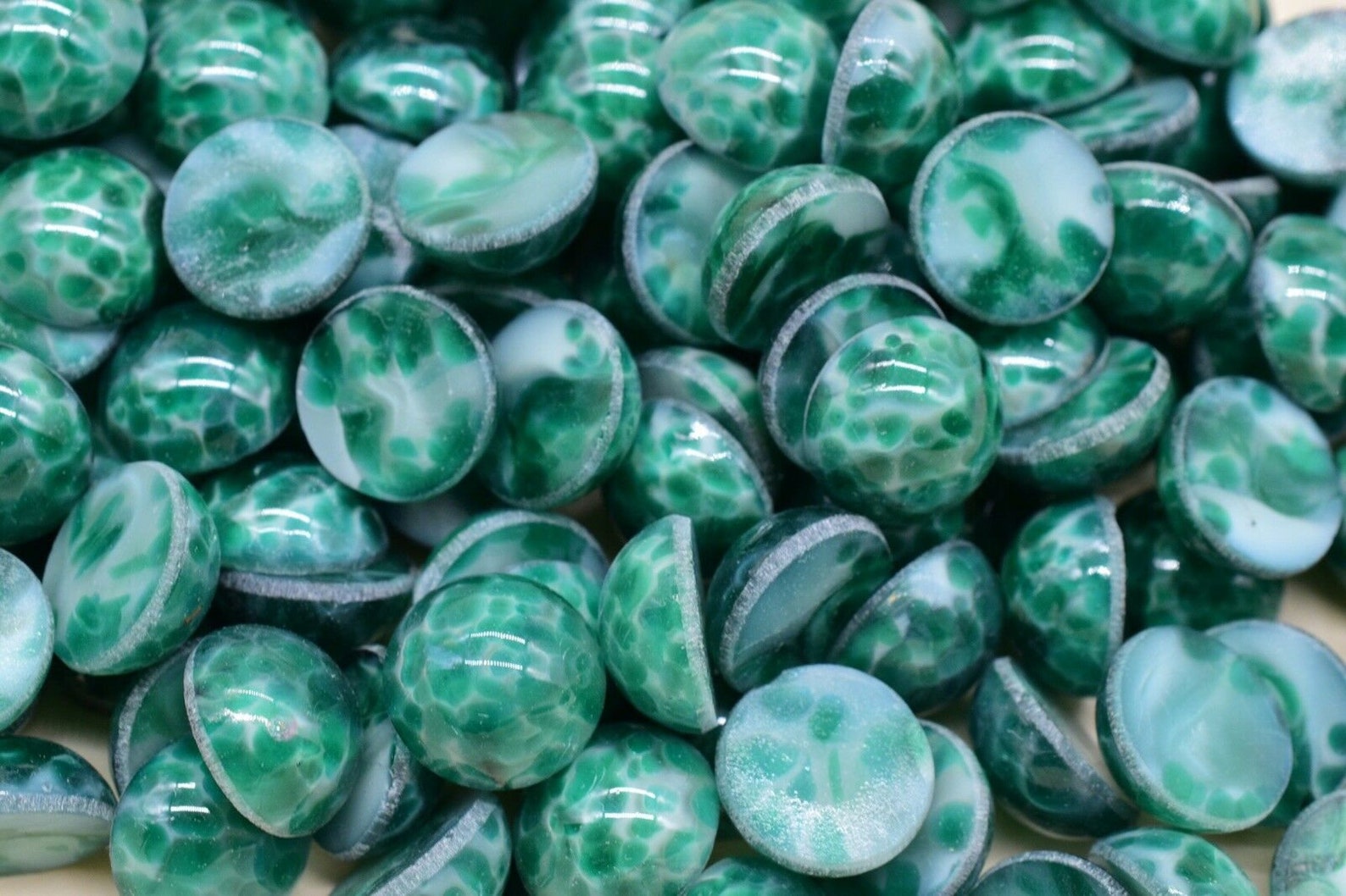 Vintage Green Jade Marble-like Spotted Dome Top Round Cabochon | Etsy