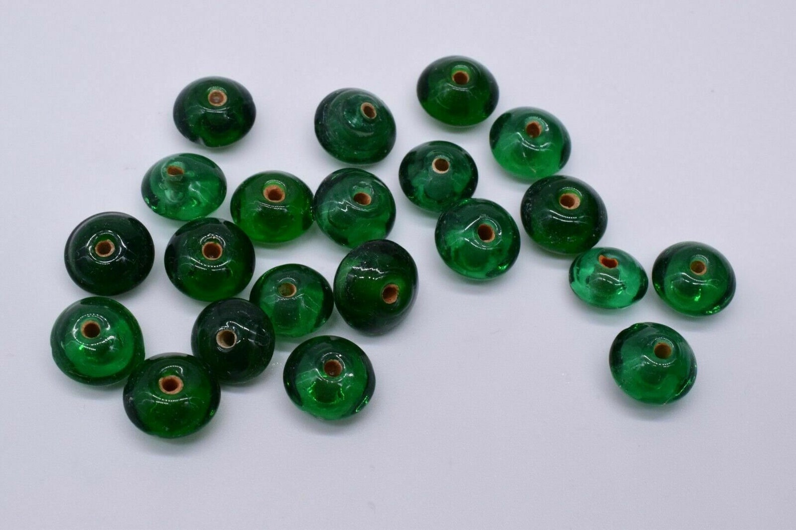 20 Glass Round Green Beads Crafts Jewelry Making 10 mm Vintage | Etsy