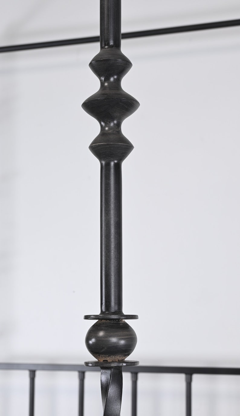 Kreiss Queen Poster Bed Frame "provence Grande" Manner of Giacometti - Etsy