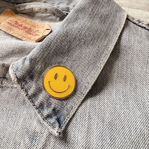 Smiley Enamel Pin - Smiley Face Brooch Pins - Hard Enamel Pins - Moss Green Pink Lilac Yellow ...