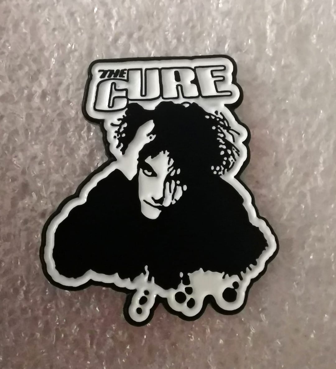 The Cure Robert Smith Goth Rock Pin Badge. - Etsy