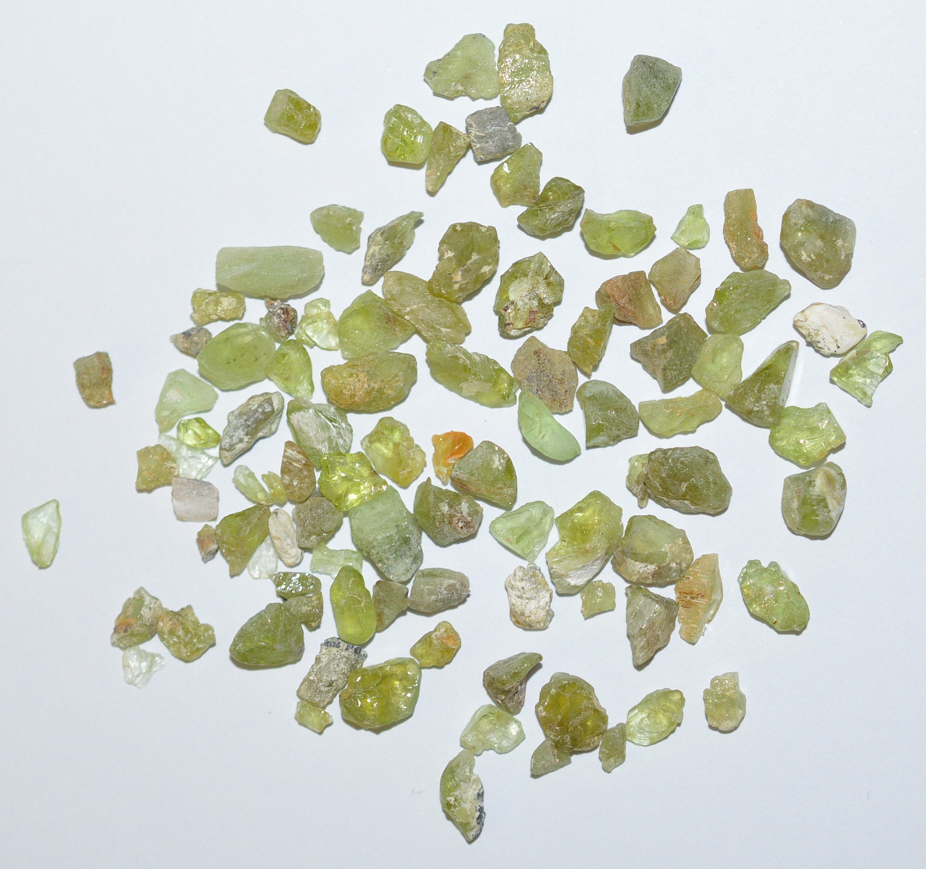 Rough Green Peridot Crystals Lot 17758 g Natural Gemstone | Etsy