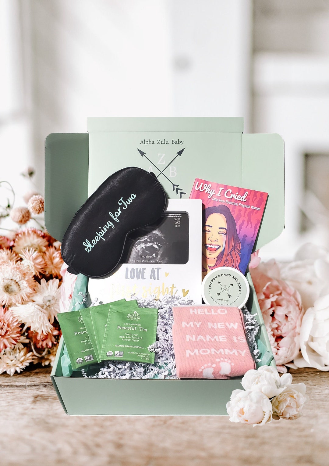 Second Trimester Pregnancy Gift Box, New Mom Gift Basket, Push Present ...