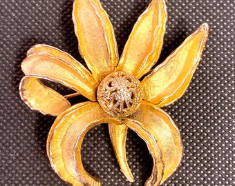 Coro Flower Pin | Etsy