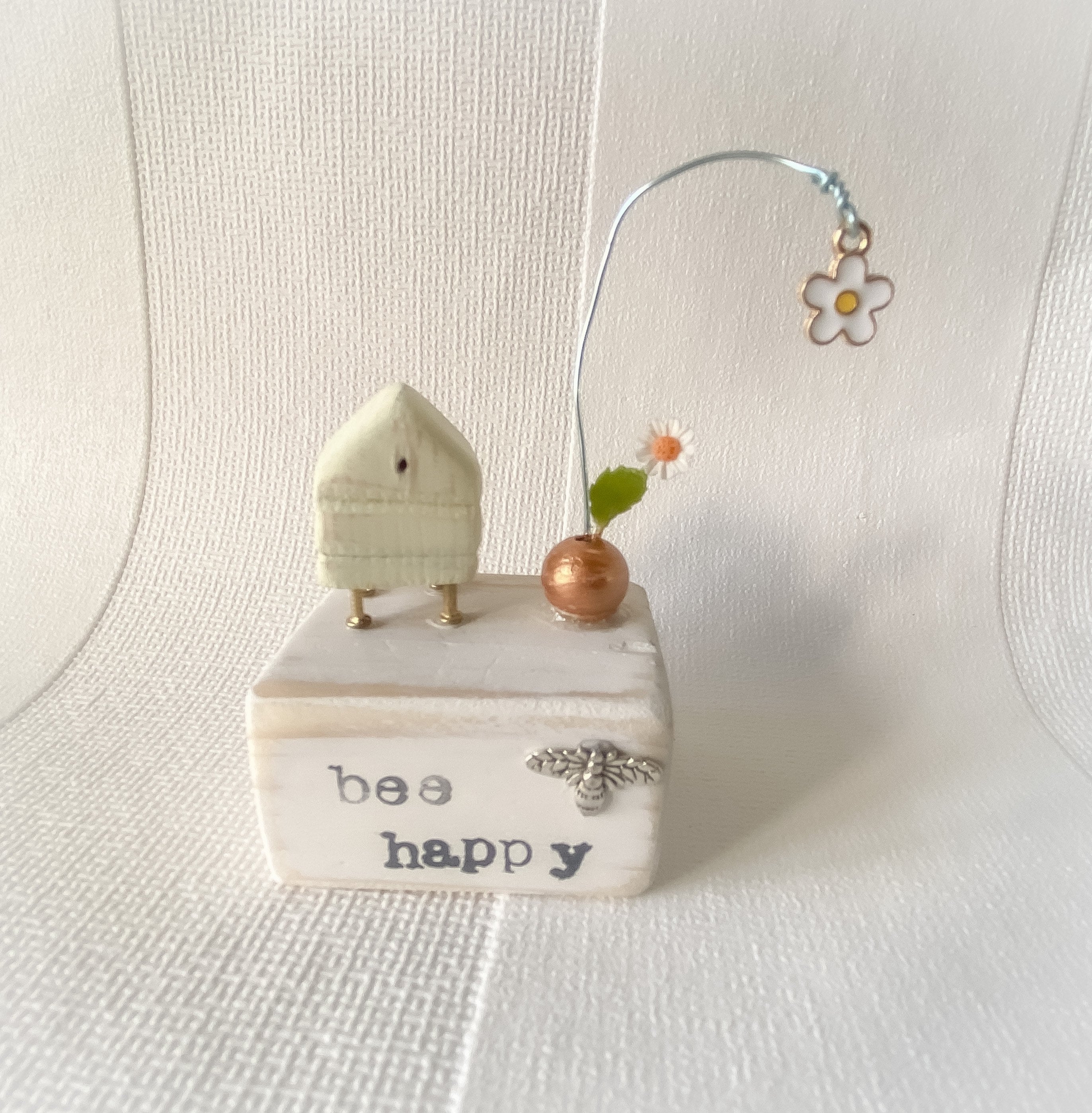 Miniature Bee Hive on Reclaimed Wood. ‘bee Happy’. Bee Lovers Gift - Etsy