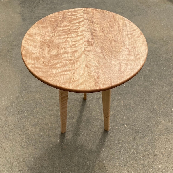 Maple End Table - Etsy