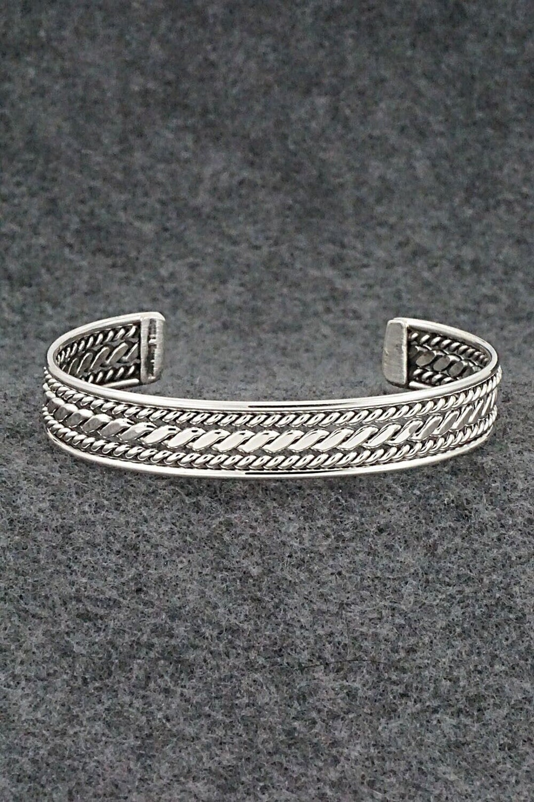 Sterling Silver Bracelet Elaine Tahe - Etsy