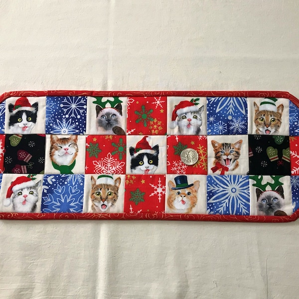 Goofy Table Decor - Etsy