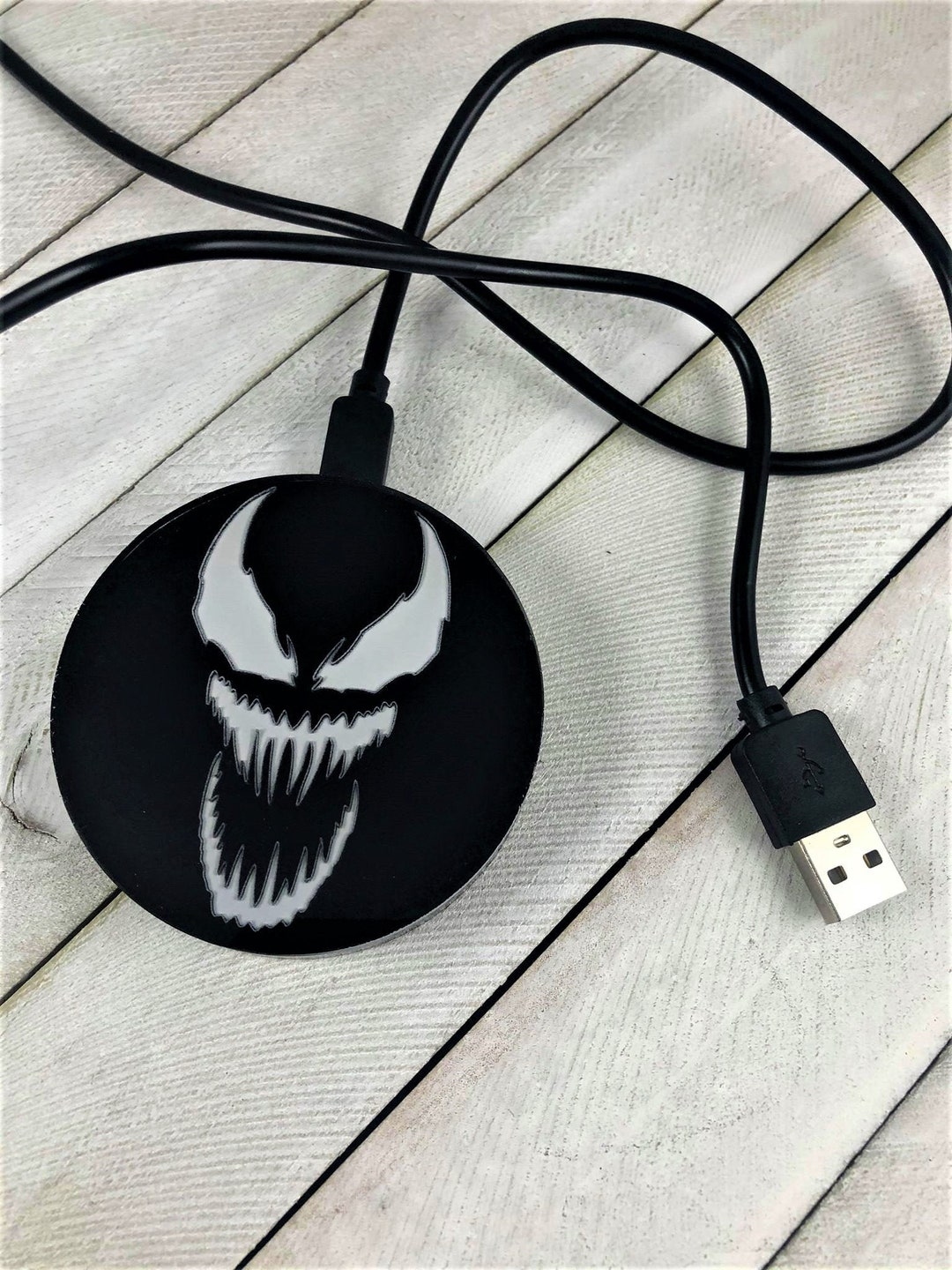 Venom Wireless Phone Charger - Wireless Charger - Marvel Comics Venom ...