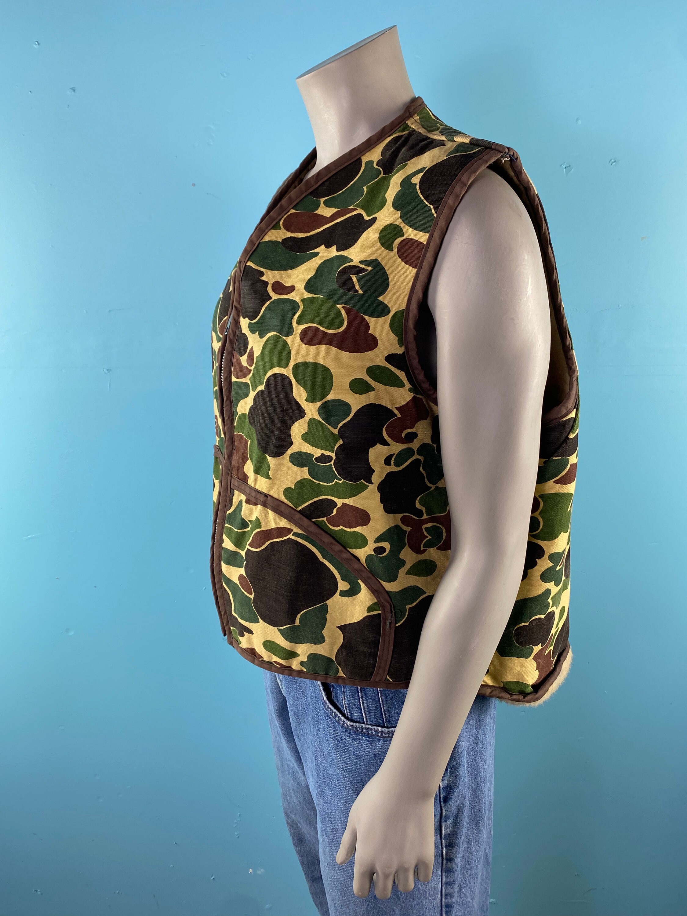 1970's Sheepskin And Camo Vest / Army Vest / Hunting Vest / Cozy Vest ...