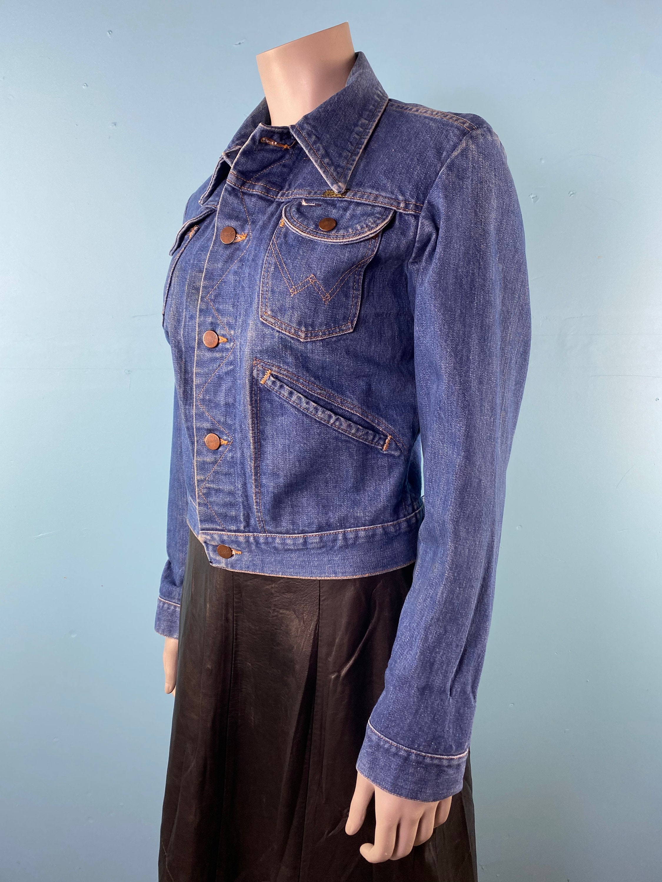 Vintage Women’s Wrangler Denim Jacket / 70's Jean Jacket / Light weight ...